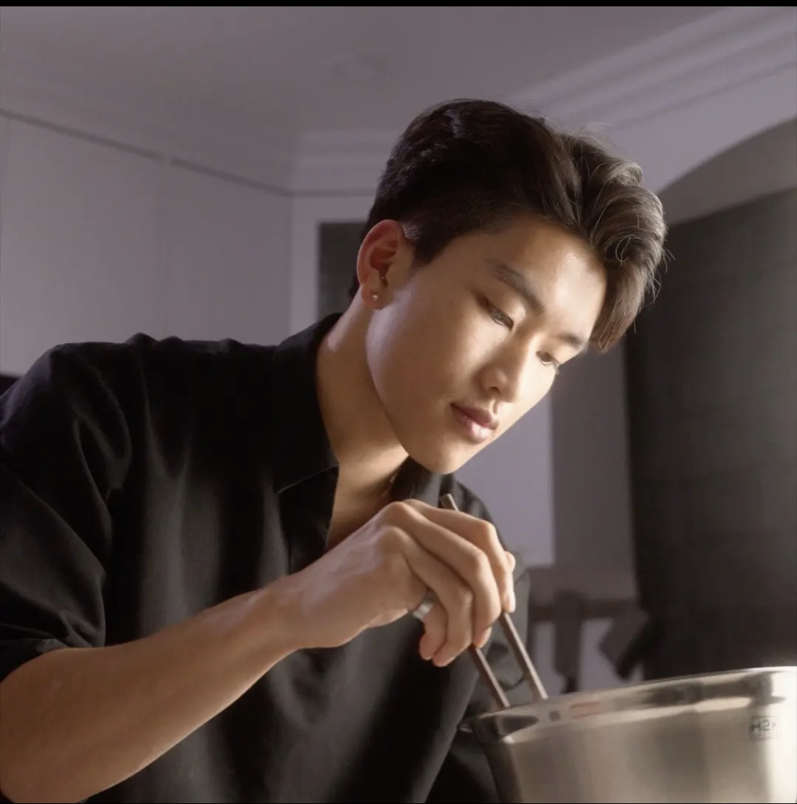 8 Things You Didn’t know about Kenny Song - Hard Rock Media